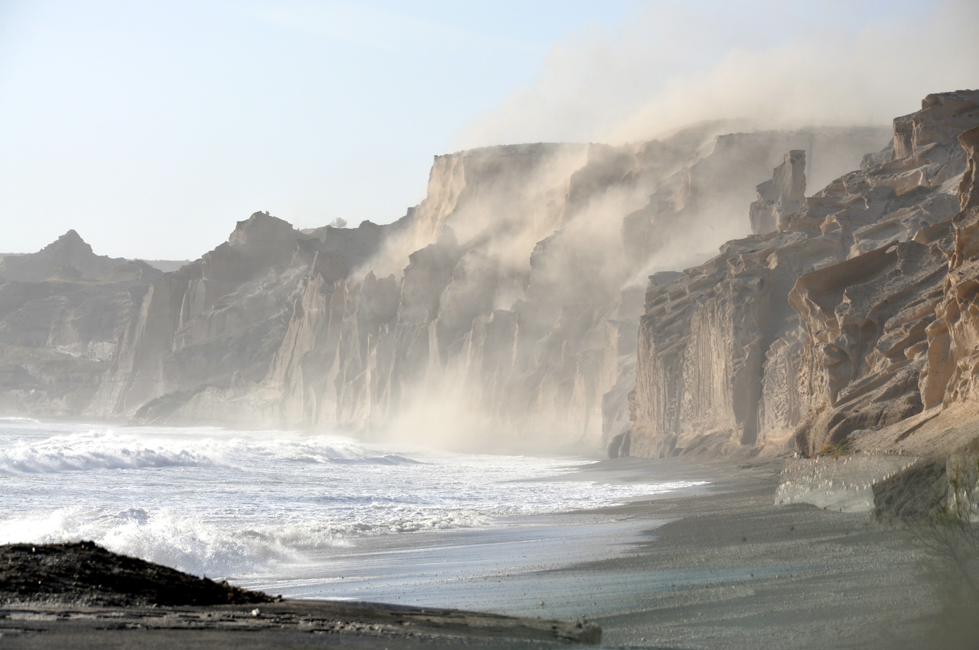 Vlychada, Santorini - ProtoThema English