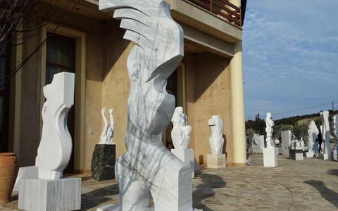 Souroti Thessaloniki: The village of sculptures - ProtoThema English