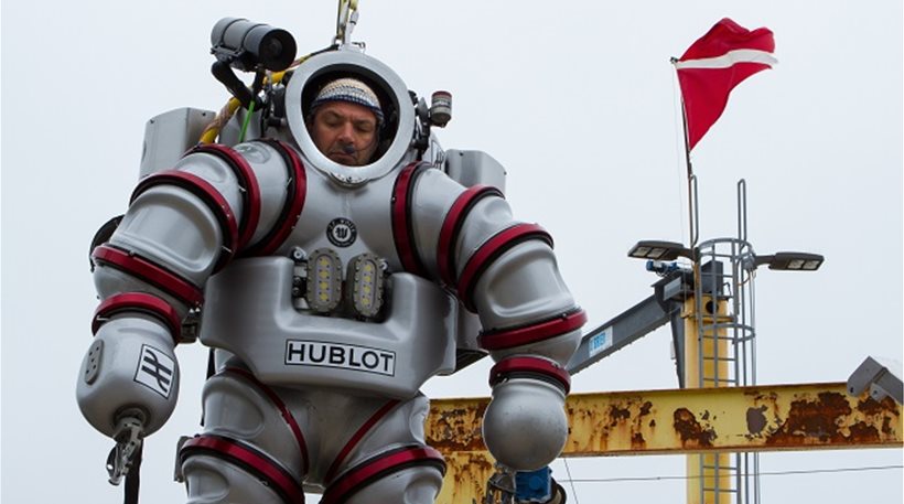 Underwater Iron Man takes action - ProtoThema English