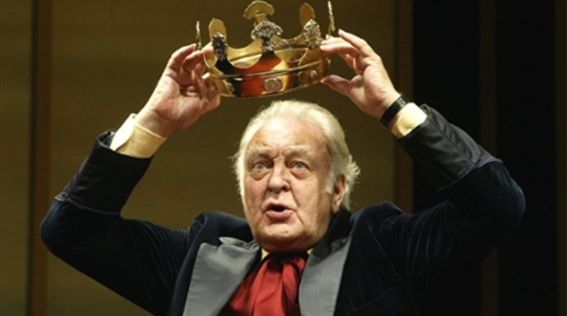 Veteran actor Sir Donald Sinden dies, aged 90 - ProtoThema English
