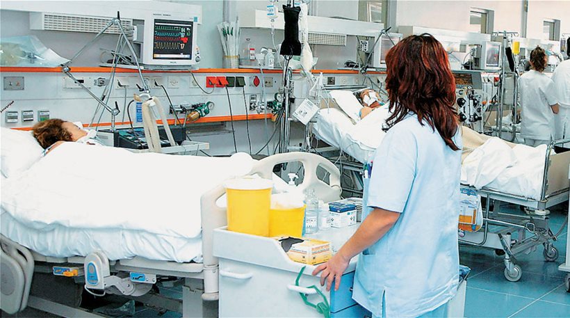 One in two Greeks suffers of a chronic health problem - ProtoThema English