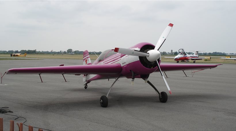 Halkidiki: Aerobatic aircraft crashes with the pilot safe and sound ...