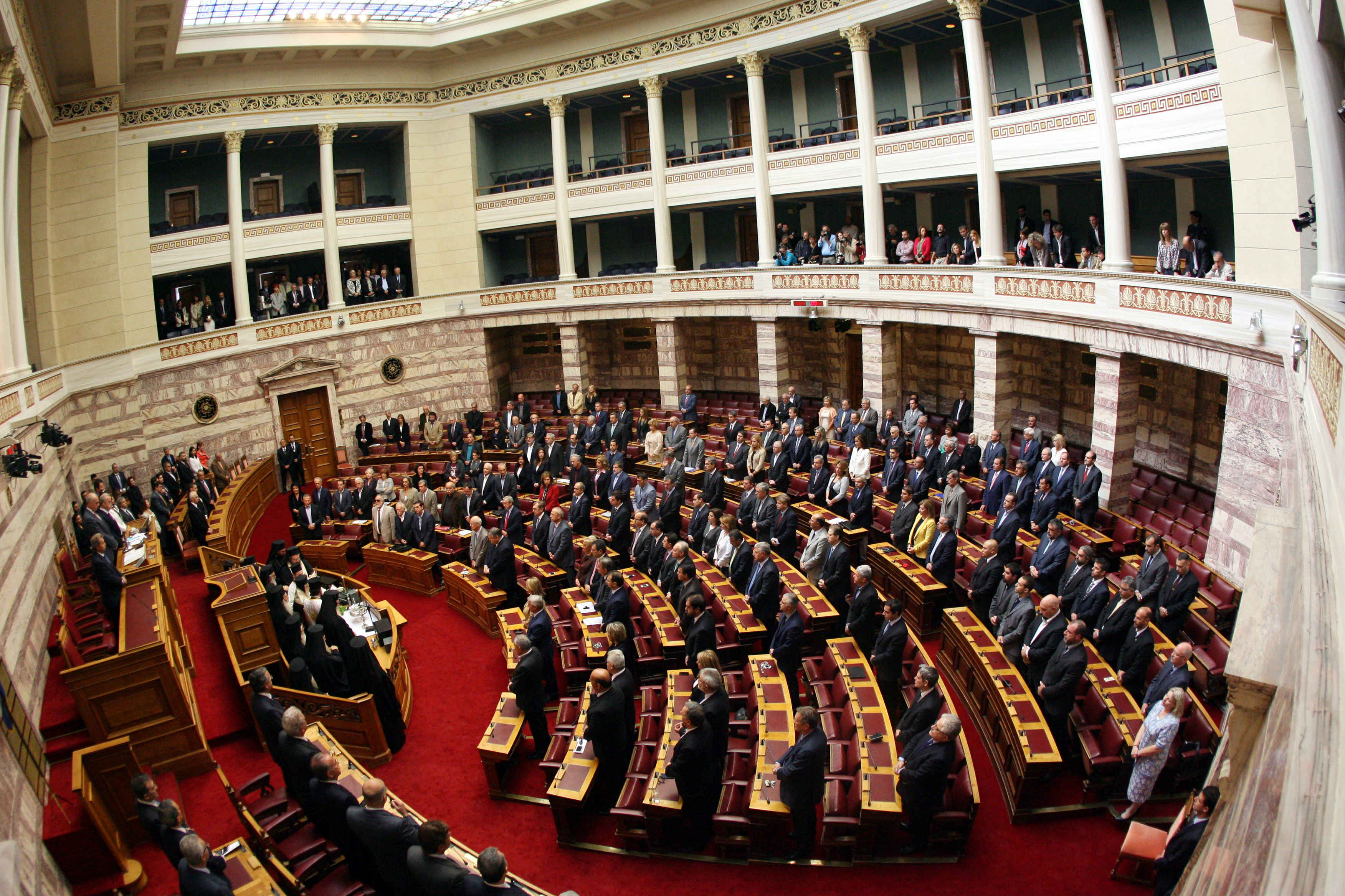 Parliament to launch new regular plenary session today - ProtoThema English