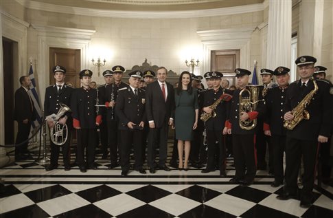 Greek parties critical of PM's last-ditch effort to rally support for ...