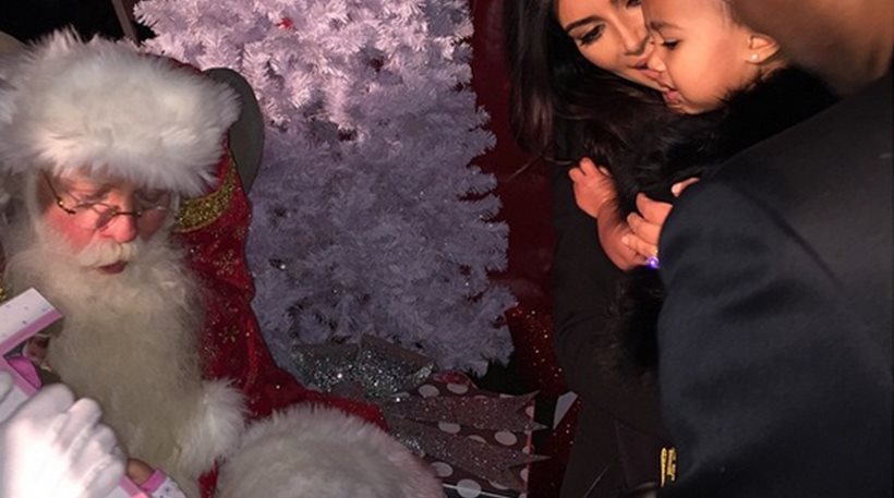 Kim Kardashian introduced North West to "Santa" - ProtoThema English