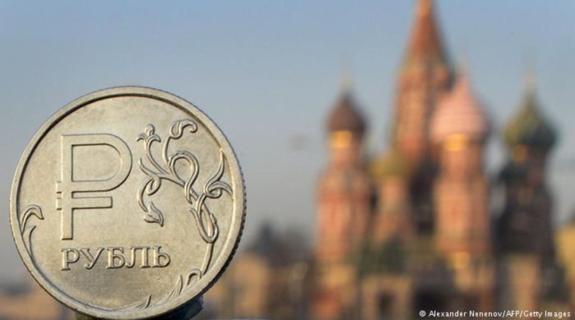 Russian government on alert because of the ruble crisis - ProtoThema ...
