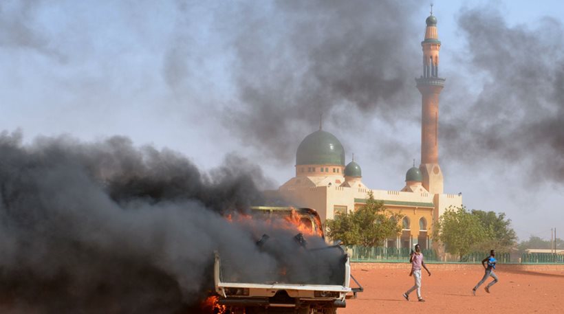 Niger protests result in 45 burnt churches, 5 dead, 128 wounded ...