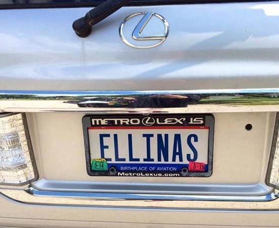 Greek license plates from around the world (photos) - ProtoThema English