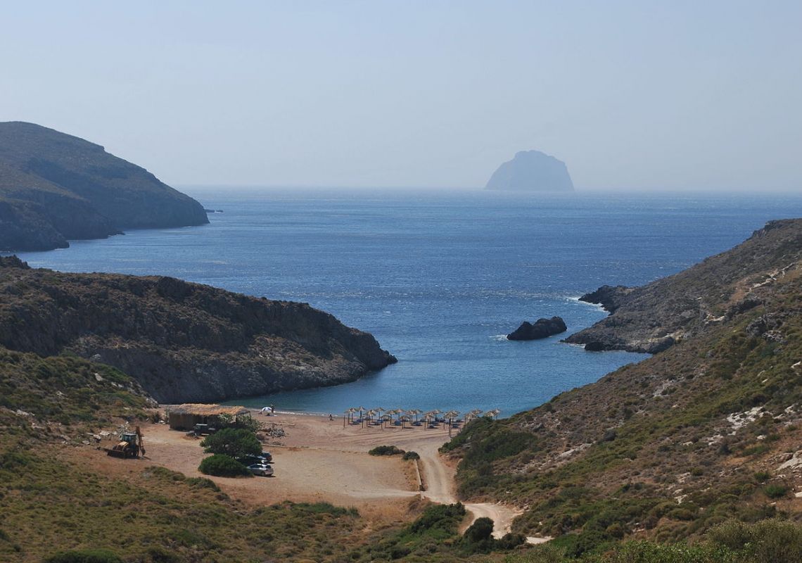 Melidoni beach in Kythira (Cythera) | protothemanews.com