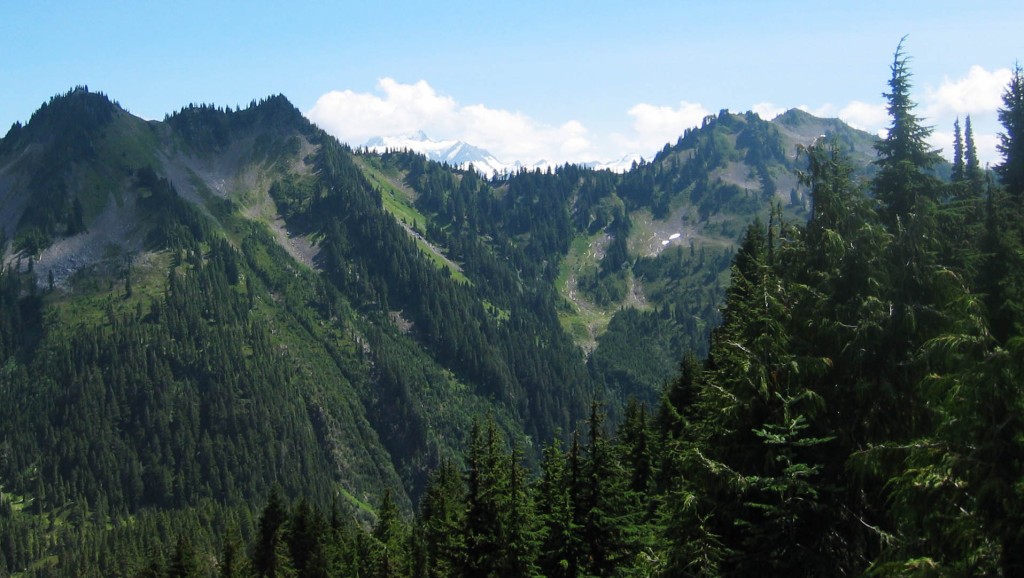 The sacred mountains of Greek mythology - ProtoThema English