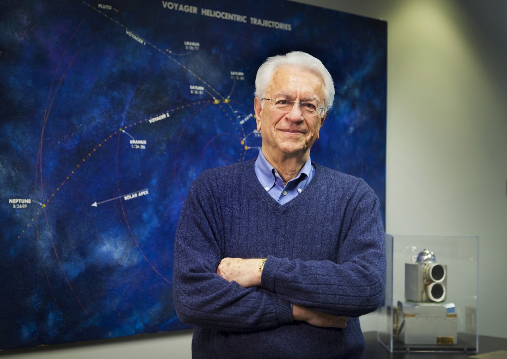 Smithsonian National Air and Space Museum honors Greek American ...