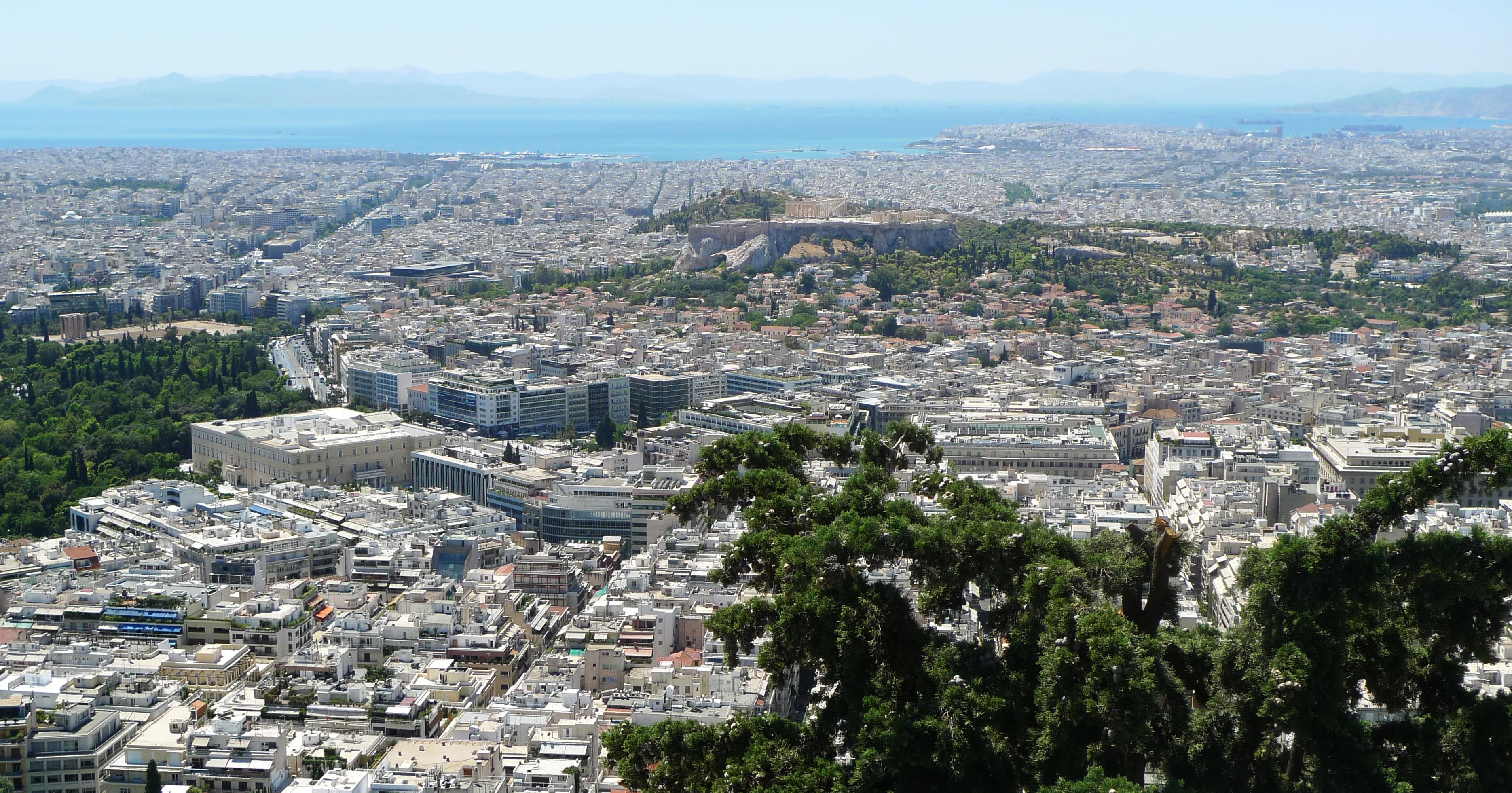 The woes of Greek real estate agents as investment drops - ProtoThema ...