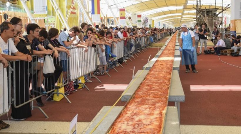 Longest pizza world record broken - ProtoThema English