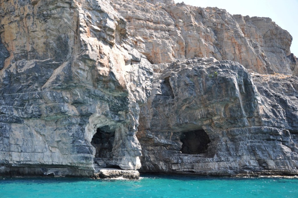 Hidden beach in Crete only locals know! (beautiful pics) - ProtoThema ...