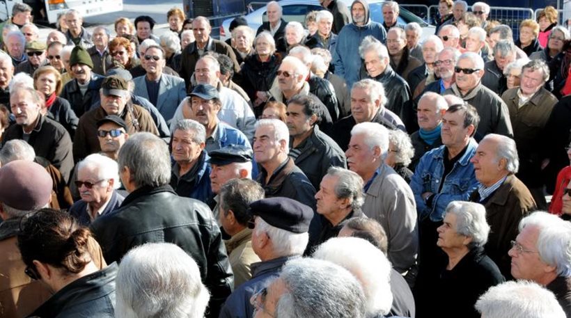 Greece ageing at alarming rate, study shows - ProtoThema English