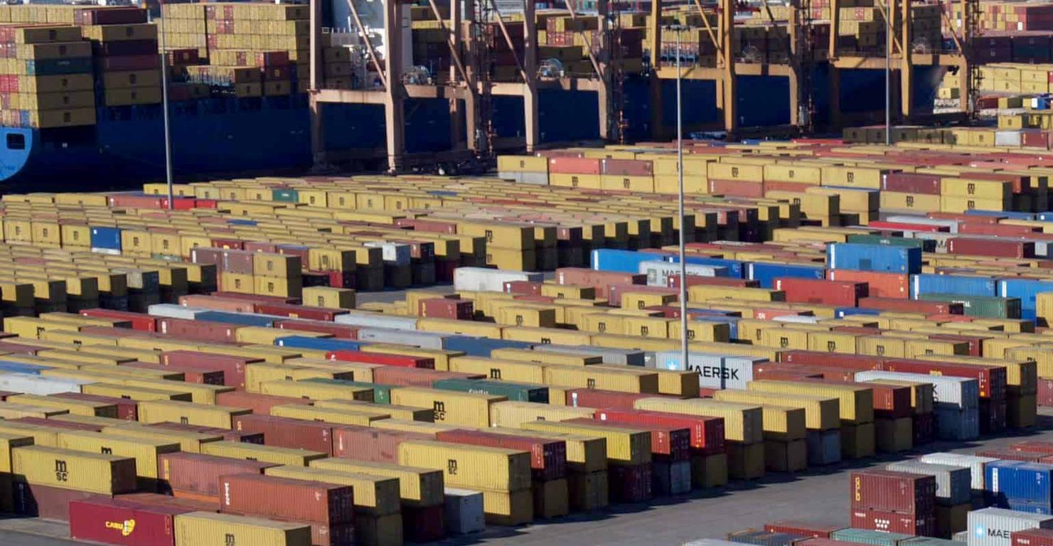 Greece’s trade deficit dropped - ProtoThema English