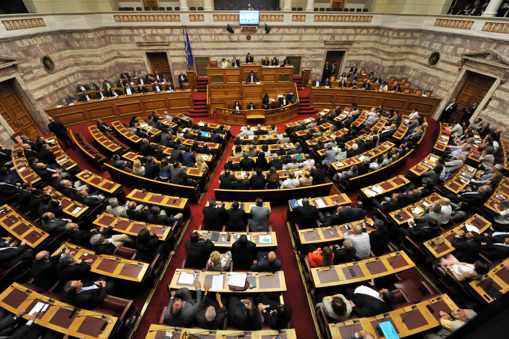 154 Greek lawmakers vote in favor of omnibus bill - ProtoThema English