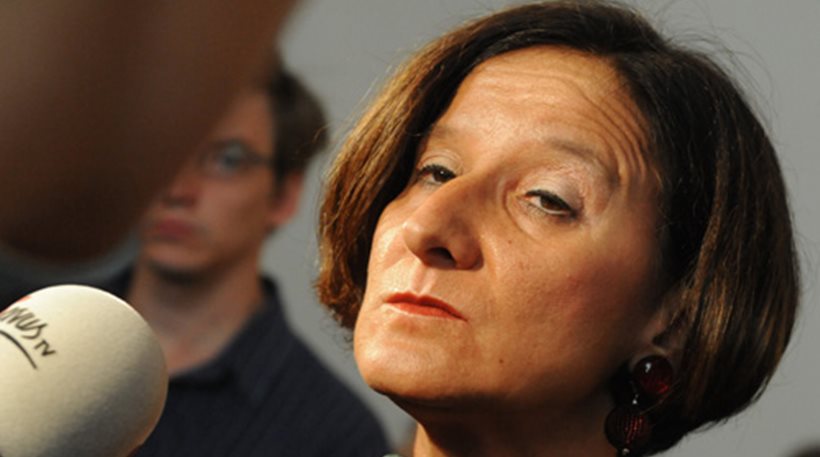 Austria provokes again by advising refugees to remain in Greece ...