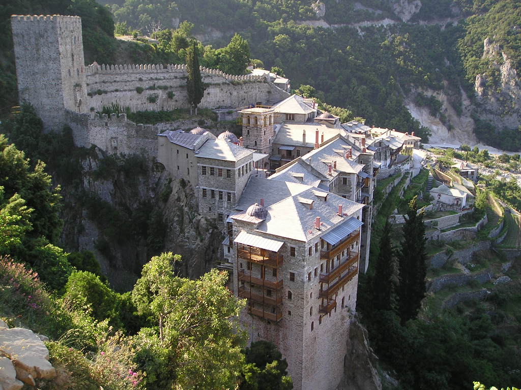 'Conde Nast Traveller' travels to Mount Athos - ProtoThema English