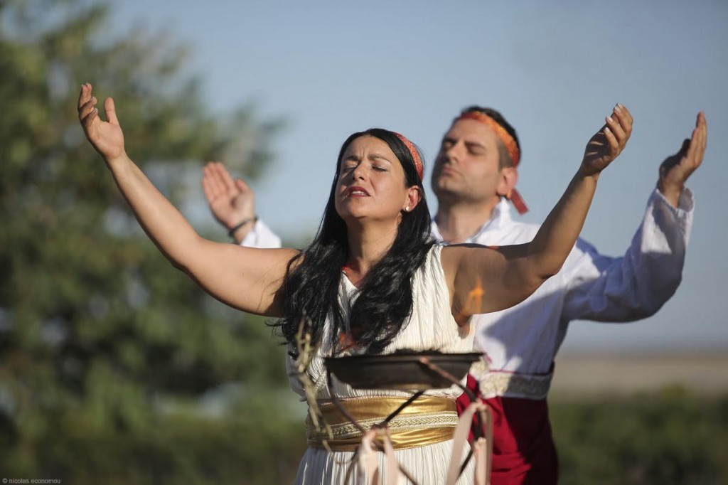 See the Greek pagans celebrate Prometheus (photos) - ProtoThema English