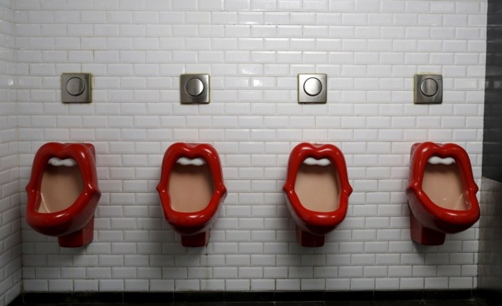 The most bizarre toilette designs ever! (photos) - ProtoThema English