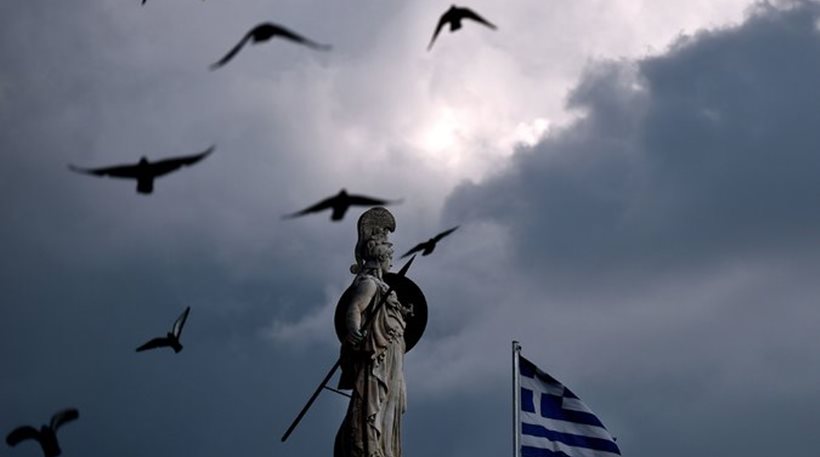 IOBE: Economic climate down in November | protothemanews.com