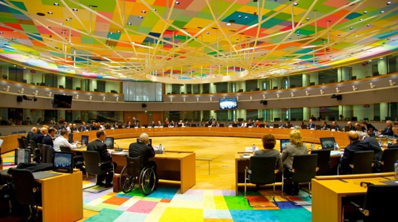 EuroGroup: Ministers arrive in Brussels (arrivals live) - ProtoThema ...