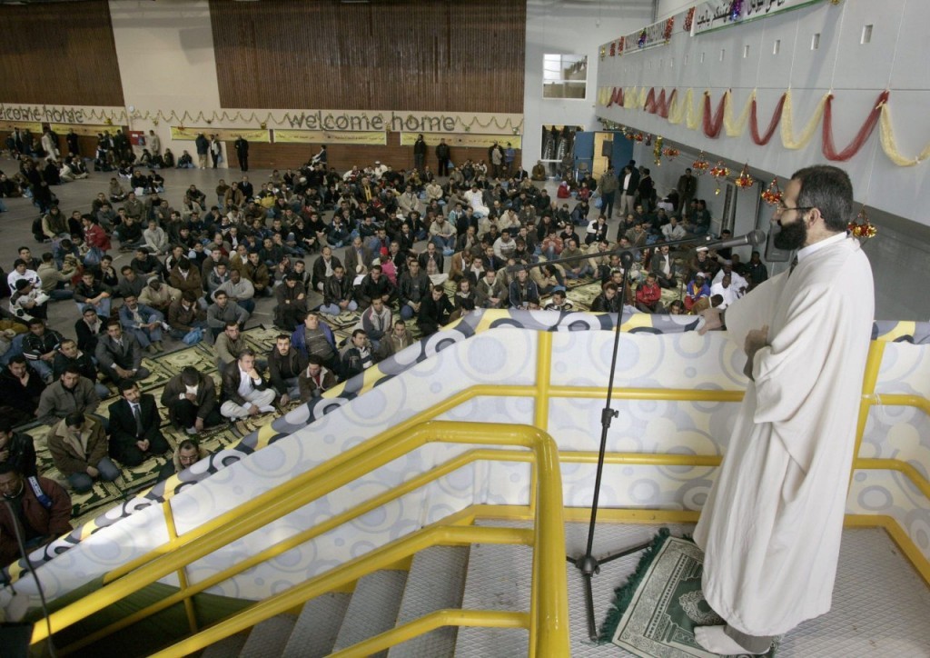 Greek parliament to debate building of Islamic mosque in Athens ...