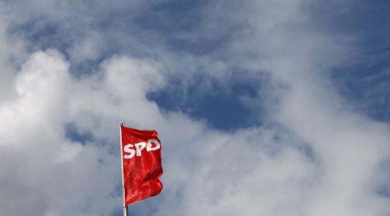 German police evacuate SPD party headquarters - ProtoThema English