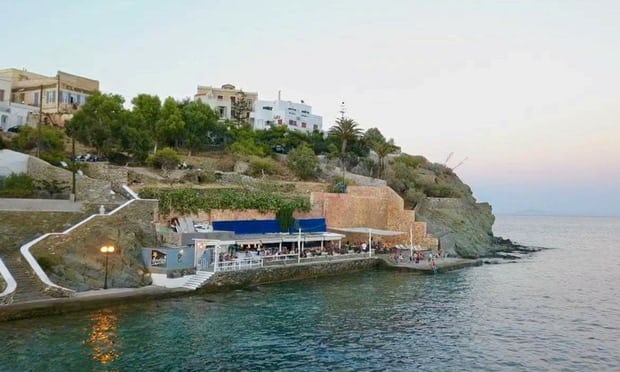 Guardian: Top ten Greek beach bars (photos) - ProtoThema English