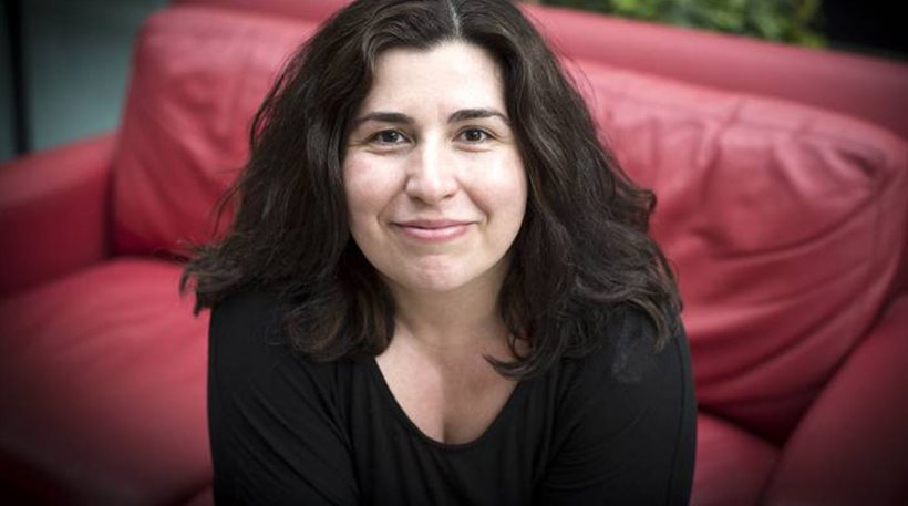 Greek female physicist wins international prize - ProtoThema English