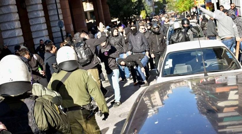 PAOK fans clash with Pakistanis in Athens (video) - ProtoThema English