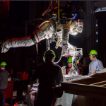 Learning to fly with NASA’s spacewalk simulator (VIDEO ...