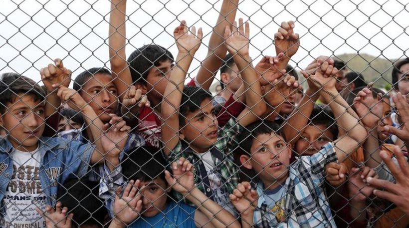 At least 19,000 refugee and migrant minors "trapped" in hotspots in ...