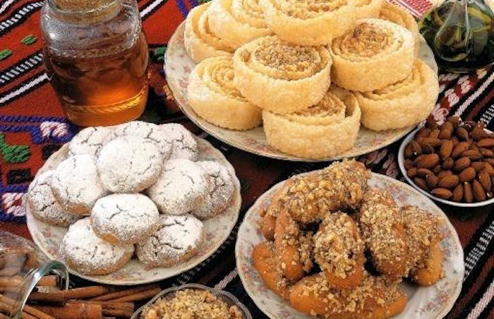 10 Traditional Greek Christmas sweets to fall in love with! (VIDEO ...