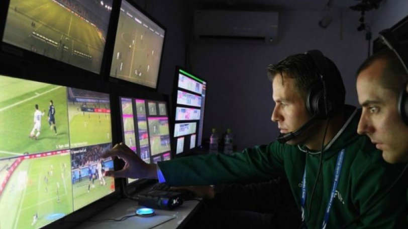 Greek football league to use Video Assistant Referee (VAR) in new ...