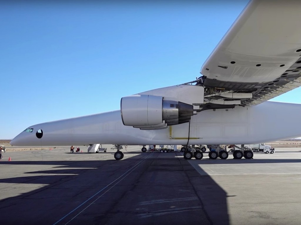 Inside the world's largest plane, which has a wingspan longer than a ...