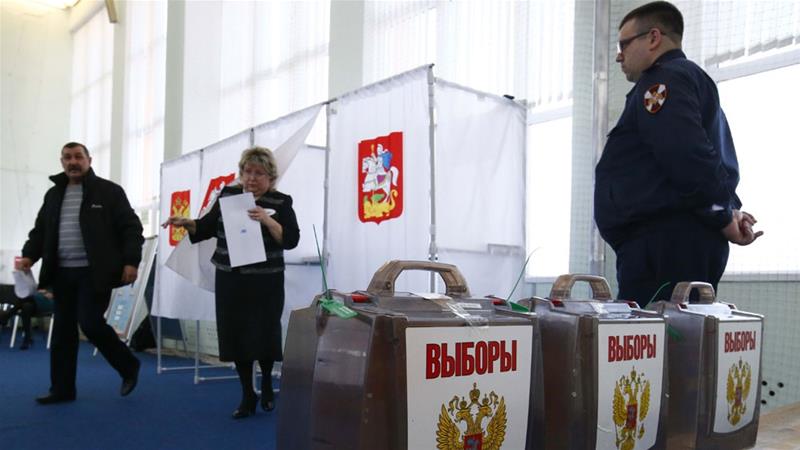 Russia elections: Polls open amid low turnout fears - ProtoThema English