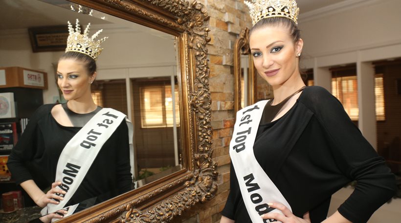 Turkish top model says Greece deserves "Ottoman style" slaps! (video ...