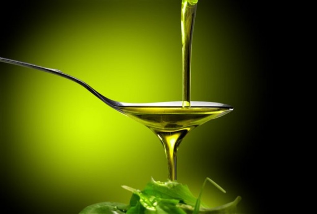 Why Greek olive oil is the best in world - ProtoThema English