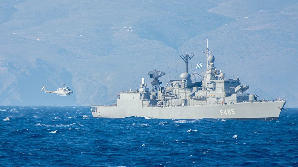 Impressive footage from Greek naval exercise in the Aegean Sea (video ...
