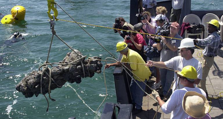 300 years after Blackbeard's death, a videographer is fighting for ...