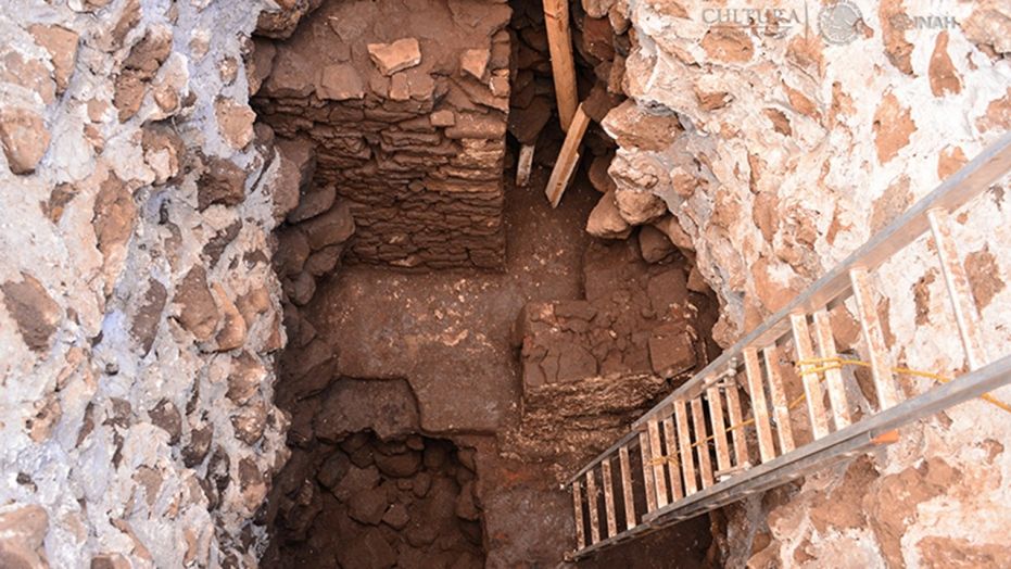 Mexico earthquake uncovers ancient temple hidden in damaged pyramid ...