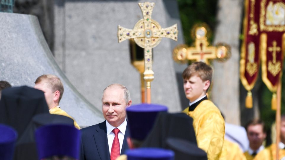 Vladimir Putin: Christianity is the cornerstone of the Russian nation ...