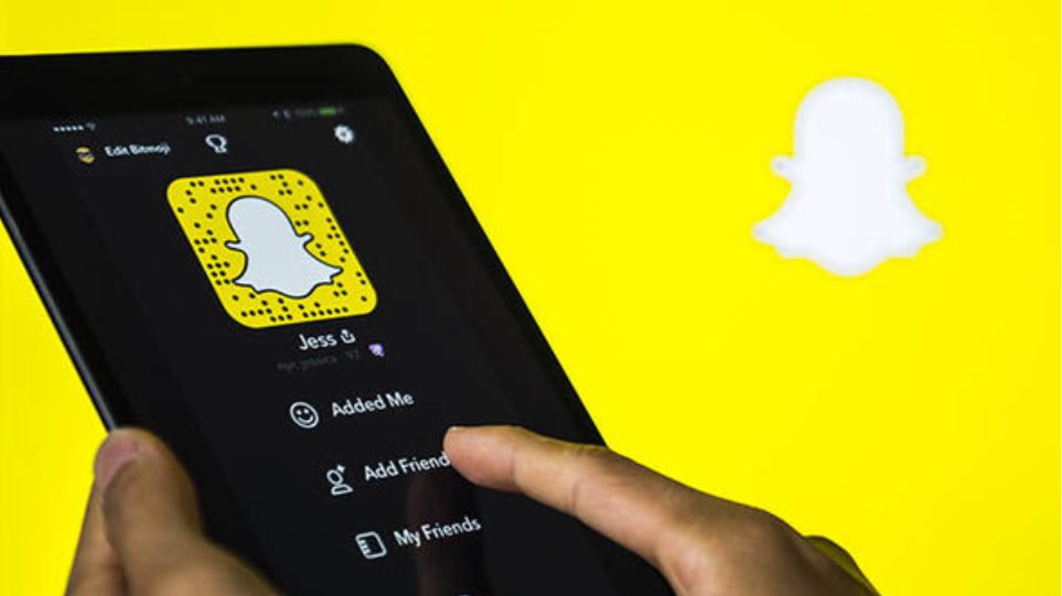 Twitter and Snapchat fall behind competitors (infographic) - ProtoThema ...