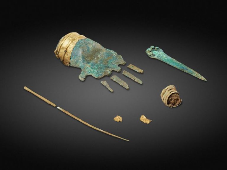 3.500-year-old relic is world's oldest bronze hand (photos ...