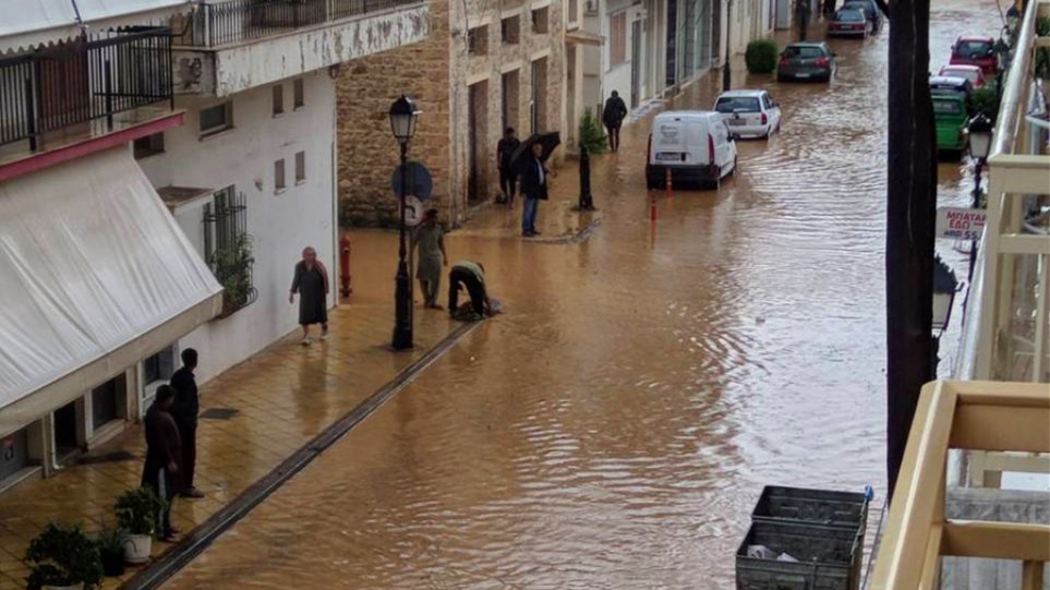 Cyclone Zorbas: Towns flooded, rivers overflow in Peloponnese (videos ...