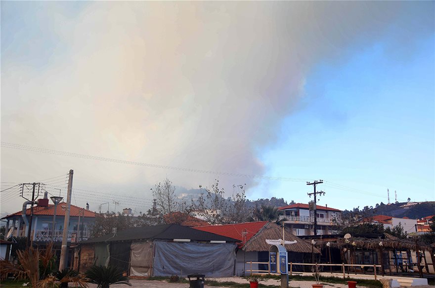 Area of Sarti in Chalkidiki declared in state of emergency due to fire ...