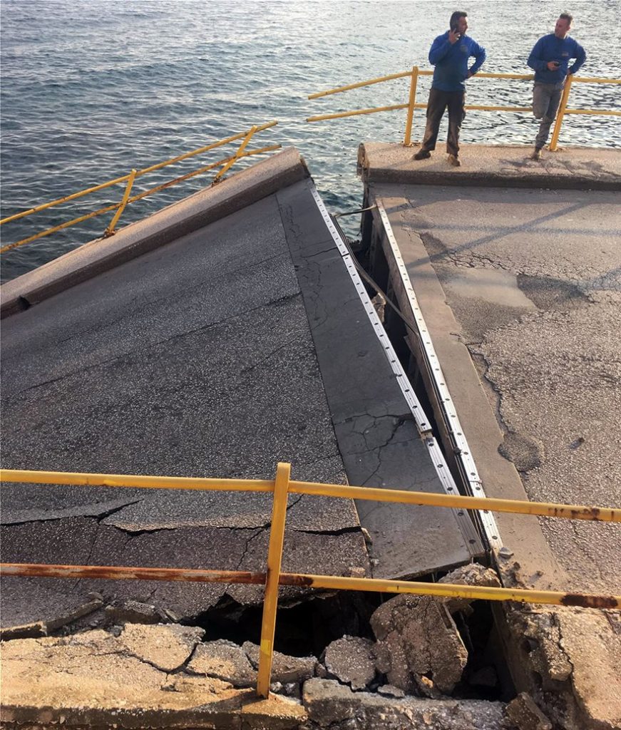 Bridge section collapses in the center of Kavala, Greece! (photos ...