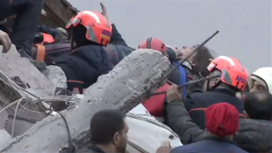 The shocking moment 8-storey building in Turkey collapses (video-photos ...